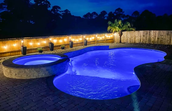 Modern Kidney-Shaped Pools: 7 Design Ideas for Fresh Style