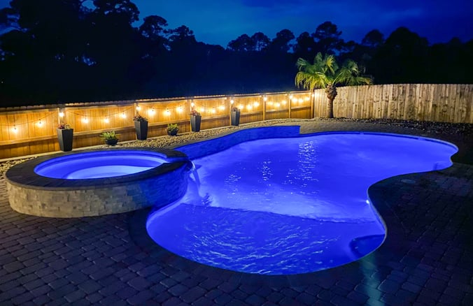 Modern Kidney-Shaped Pools: 7 Design Ideas for Fresh Style
