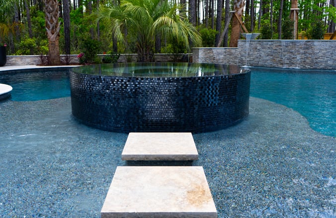 Choosing the Right Colors for Your Swimming Pool and Patio