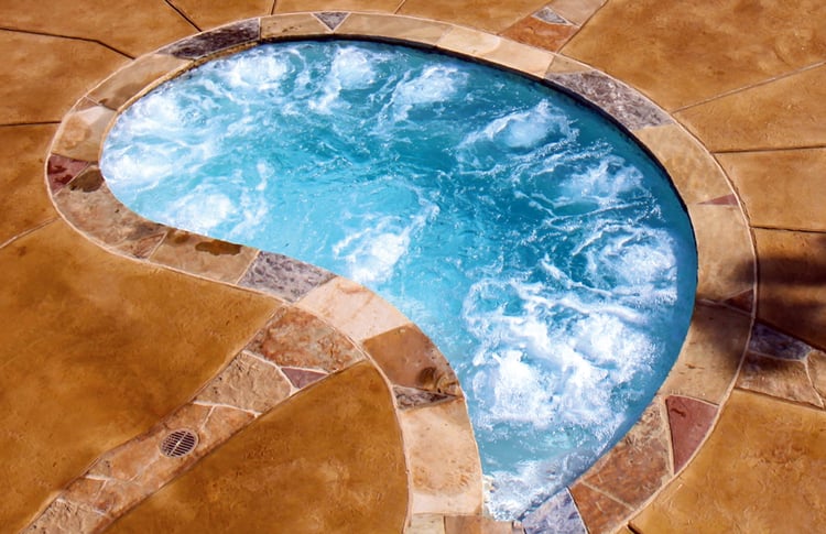 Swimming Pools with Spas: 6 Lifestyle Benefits a Spa Offers