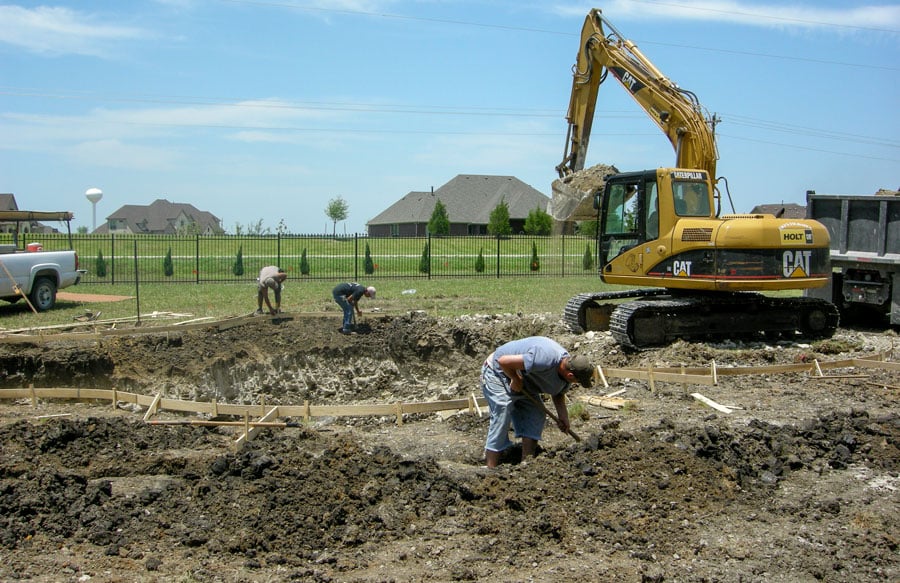 How Long Does it Take to Build a Gunite Pool? 8 Delay Factors