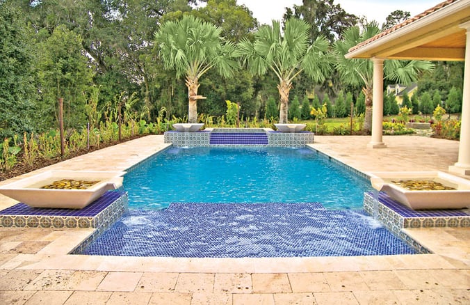 Choosing the Right Colors for Your Swimming Pool and Patio