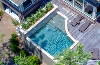 Swimming Pool Sun Shelves Uses, Benefits, and Options—With Photos