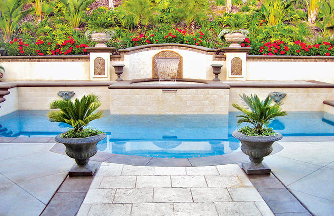 Choosing the Right Colors for Your Swimming Pool and Patio