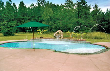 Seamless Ways to Integrate Patio Umbrellas into a Gunite Pool